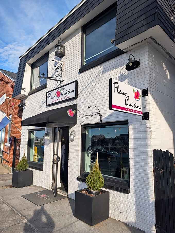 Fresh seafood with harbor views&mdash;because eating lobster while watching boats is basically a Massachusetts requirement.