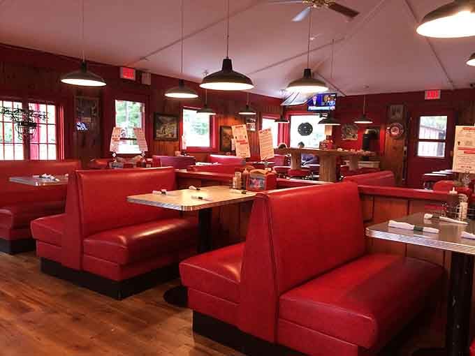 Those red booths have seen more happy diners than a diner in a Springsteen song, cozy perfection.
