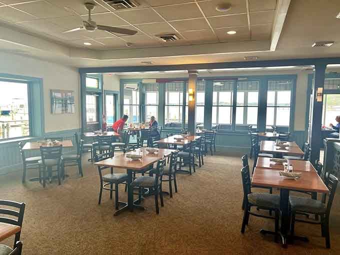 Those dark-trimmed windows frame water views so stunning you might forget to look at your menu, but don't worry, you'll remember.