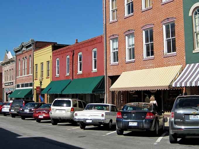 When buildings wear this many colors, you know the town takes pride in standing out from the crowd.