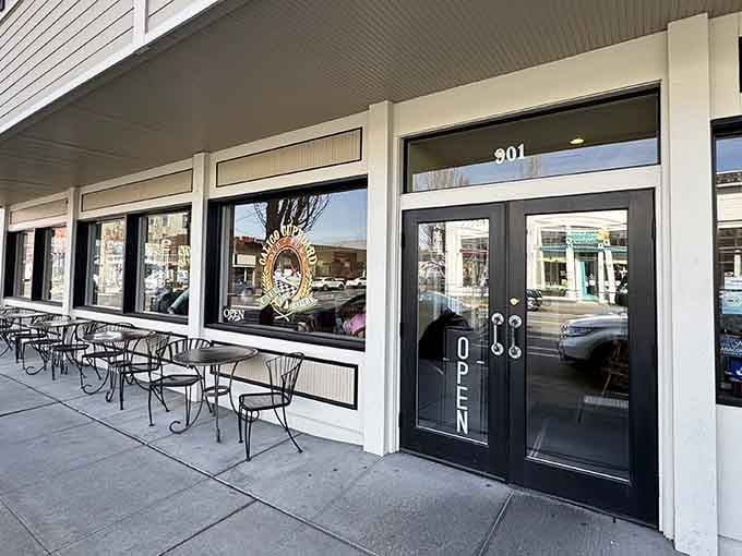 Sidewalk seating and big windows invite you to linger over coffee and pie like you've got nowhere else to be.