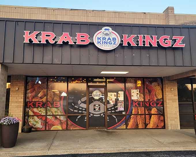 The bold signage and mouthwatering window graphics tell you everything: this place takes its crab legs seriously, royally so.