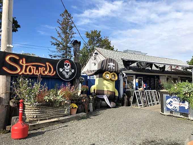 When a Minion greets you at a seafood shack, you know you've found a place with personality and playfulness.