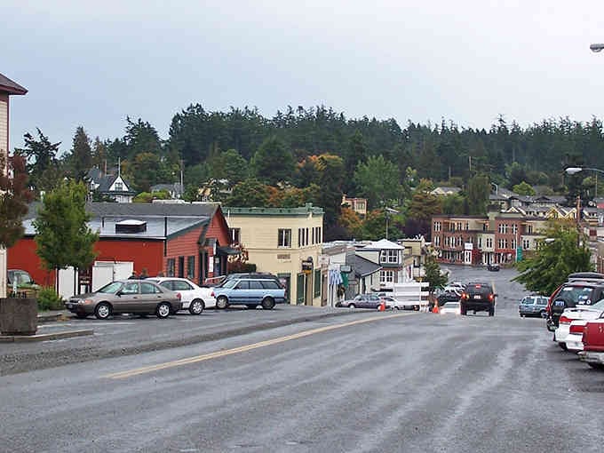 Rolling into town with forested hills as your backdrop &ndash; Friday Harbor knows how to make an entrance.
