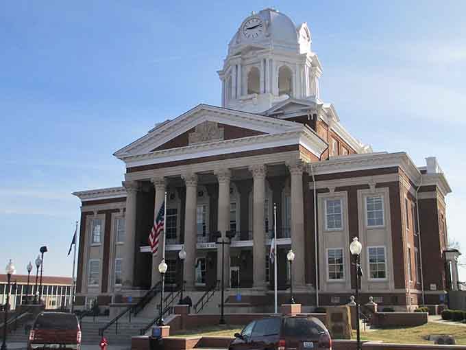 That courthouse dome rises like a crown jewel, reminding everyone that civic pride never goes out of style.