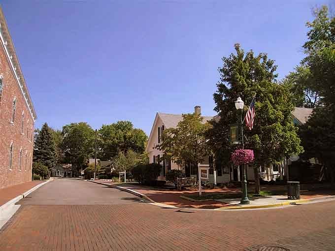 This flowering basket adds just the right pop of color to remind you that beauty lives in the details.
