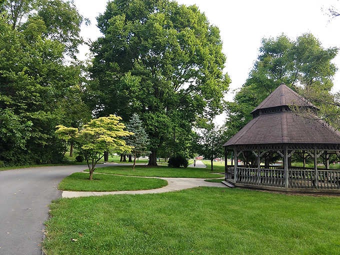 Ellis Park's gazebo has witnessed more marriage proposals, family picnics, and life moments than a Hallmark movie marathon.