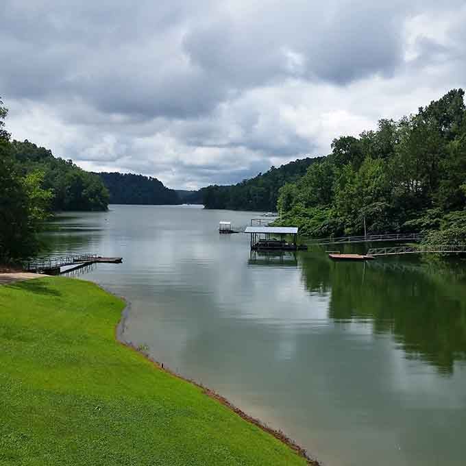 Docks, boats, and water so calm it makes meditation apps look amateur by comparison.