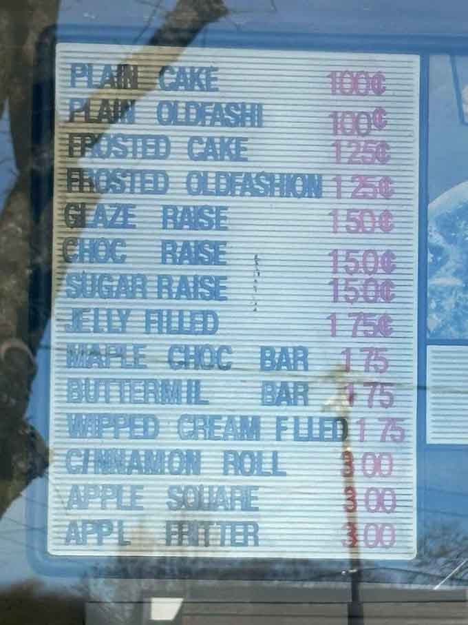 When your menu board looks this straightforward, you know the donuts are doing all the talking necessary.