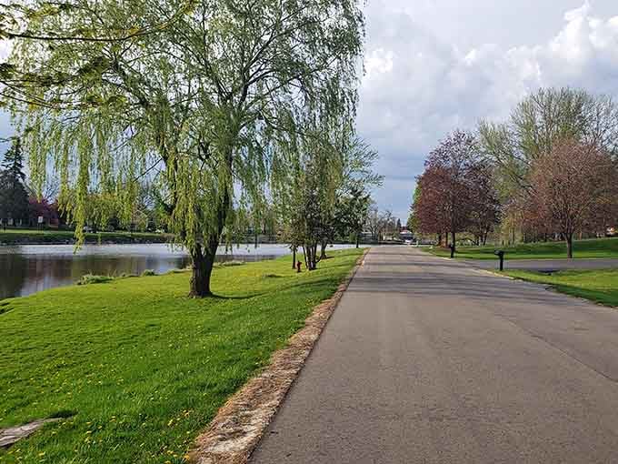 Willow trees and waterside paths where your biggest decision is whether to walk or just sit and enjoy the view.