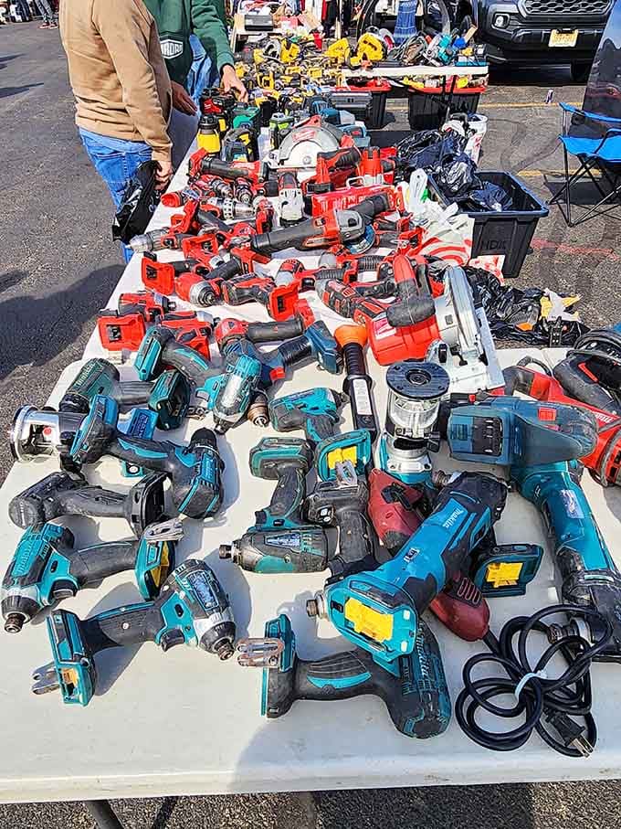 Power tools at flea market prices? Your weekend DIY projects just got a whole lot more affordable.