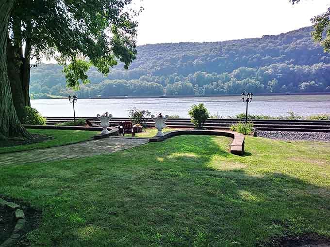 Riverside gardens offer million-dollar views on a budget that won't make your accountant weep into their calculator.