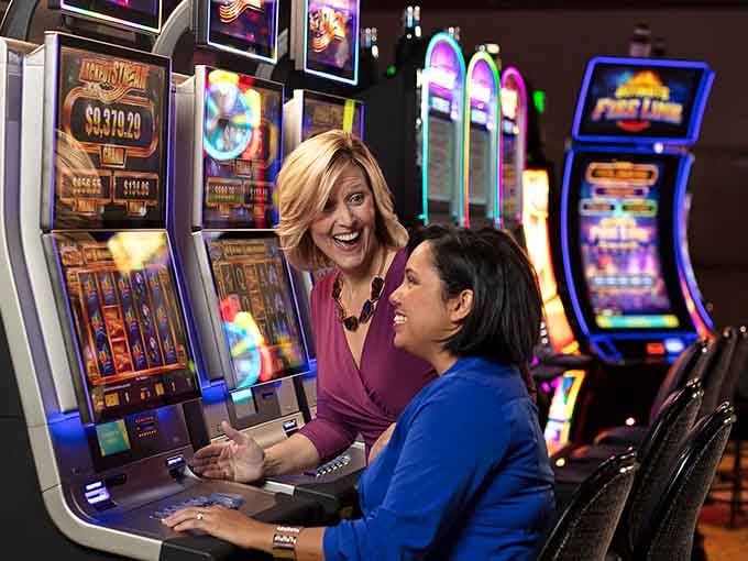 When the slots are this entertaining, you'll forget you're not actually in the Emerald City anymore.
