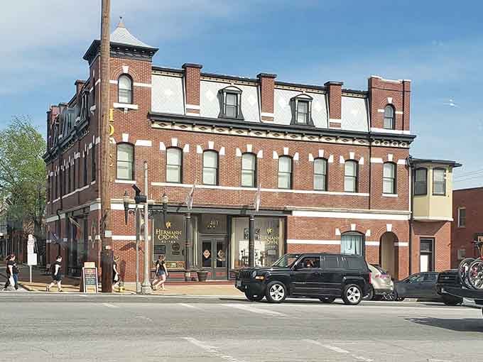 These 7 Missouri Towns Will Transport You To A Simpler Era