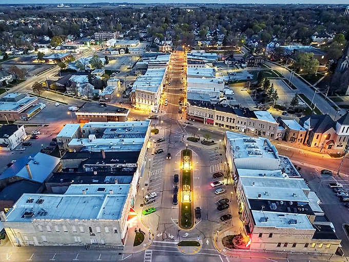 When the streetlights glow at dusk, Ripon's downtown becomes a scene straight from a Capra film, minus the drama.