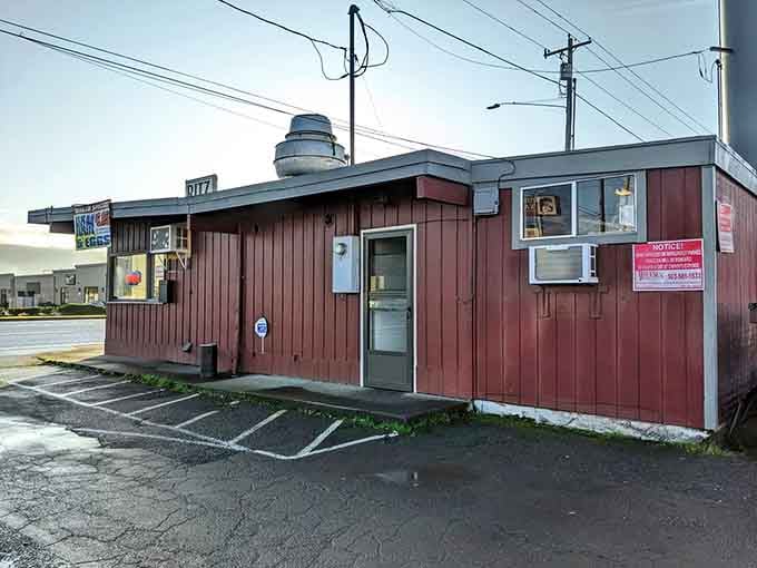 This compact diner proves good things come in small packages, especially when breakfast is the main attraction.