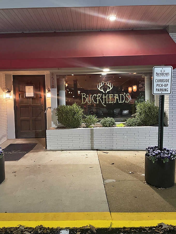 As evening approaches, Buckhead's glows with promise and that inviting entrance beckons hungry steak lovers inside.