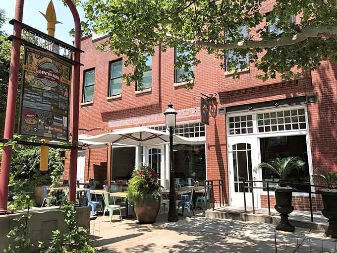 Historic brick meets coastal charm at this corner spot where lobster rolls reign supreme in the heart of St. Louis.