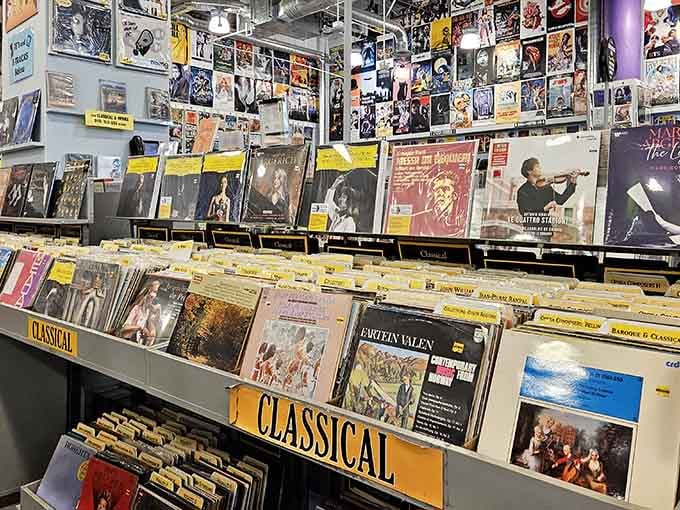 Classical music gets the respect it deserves, organized beautifully for your browsing pleasure and enlightenment.