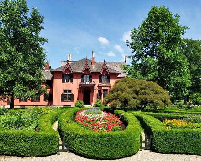 Roseland Cottage's pink Gothic Revival splendor proves that Victorians knew how to make a statement without saying a word.