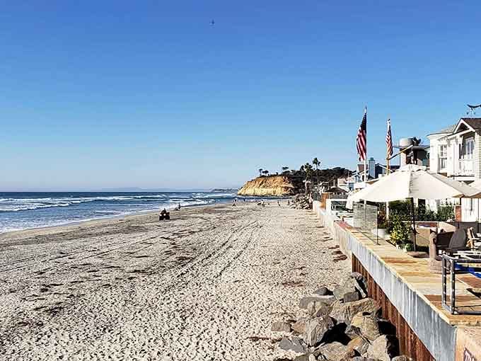 Beach access that feels like a secret handshake between you and the Pacific Ocean.