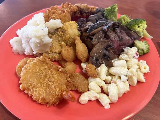 When your plate looks like a greatest hits album of comfort food, you know you're doing buffets right.