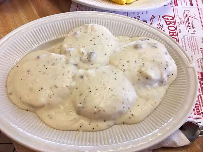 Behold: a plate of pure comfort that'll make you understand why people write love letters to gravy.