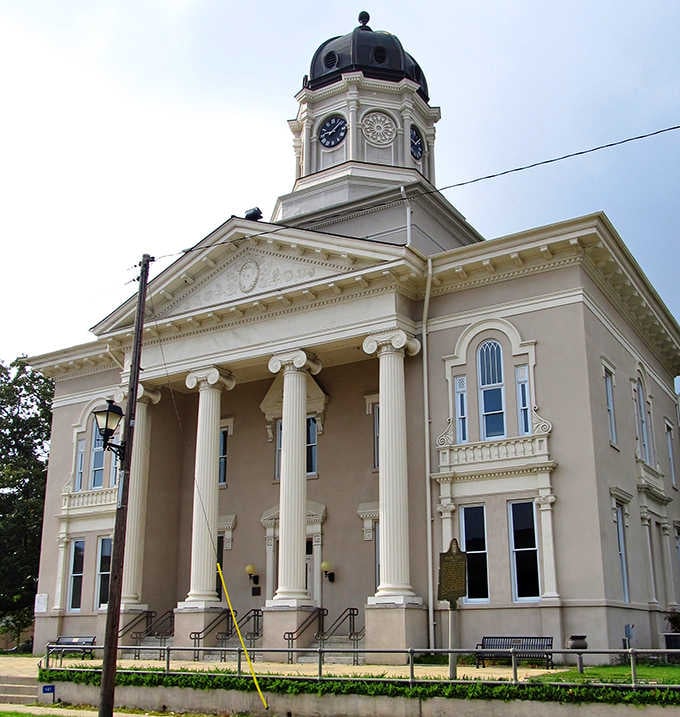 This neoclassical beauty proves they really don't build them like they used to, and that's our loss.