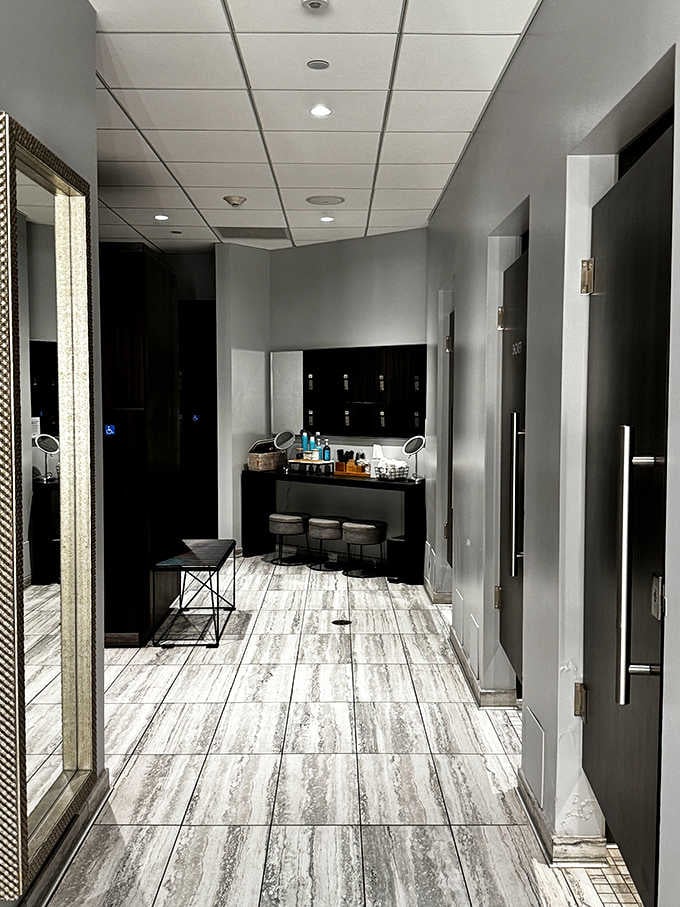 Those marble-look floors and sleek fixtures make getting ready feel like prepping for your close-up.