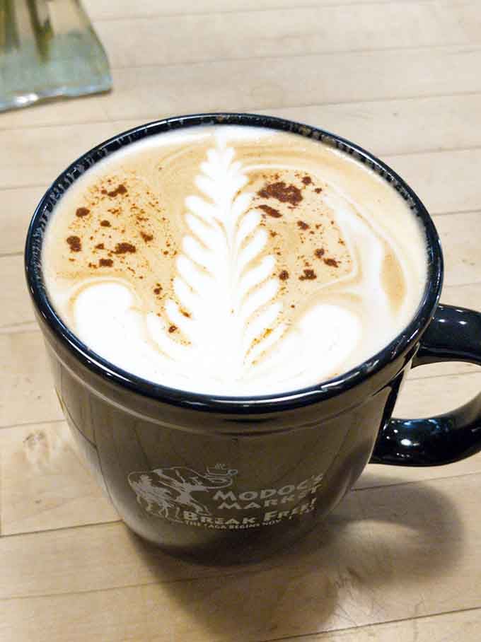 Latte art so delicate it deserves its own gallery showing, preferably before you drink the evidence.