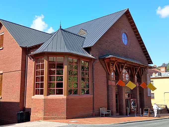 The Blackfriars Playhouse brings Shakespeare back to life without requiring a college degree to enjoy the experience.