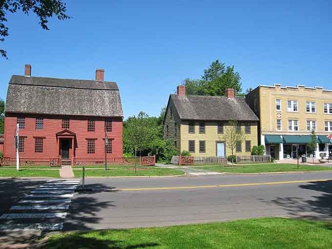 Colonial homes painted in traditional colors stand proudly, looking exactly like your elementary school history textbook come to life.