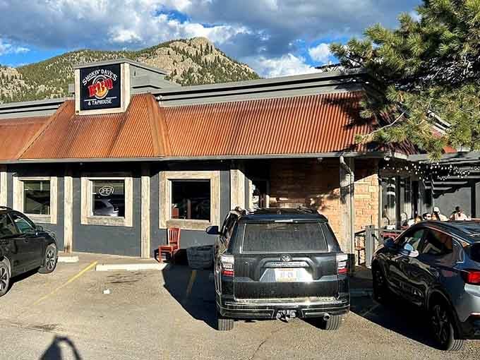 Those dramatic peaks provide the perfect backdrop for a BBQ joint that clearly understands its scenic assignment.