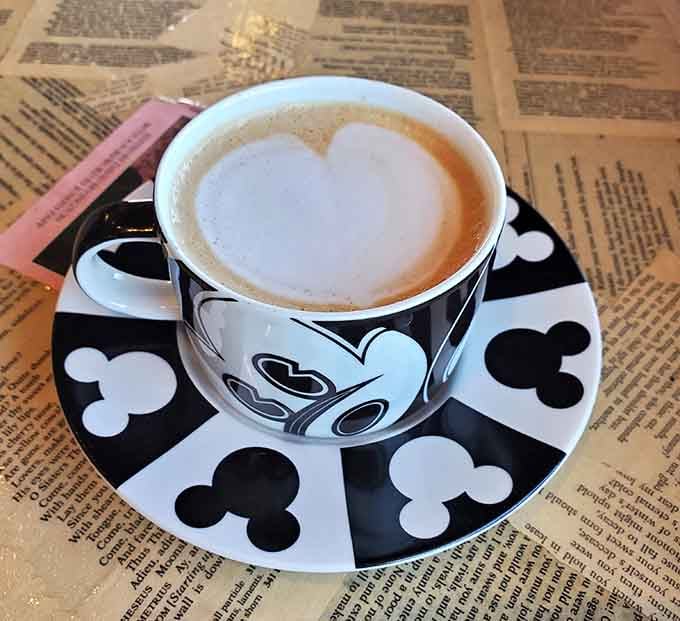 Heart-shaped foam art that says "I love you" better than most Valentine's cards, served in whimsical style.