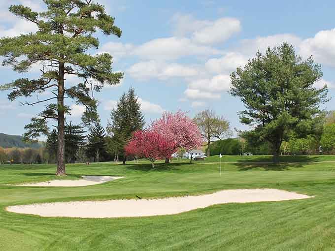 Picatinny Golf Club offers greens so inviting, you'll forget you're supposed to be frustrated by this impossible game.