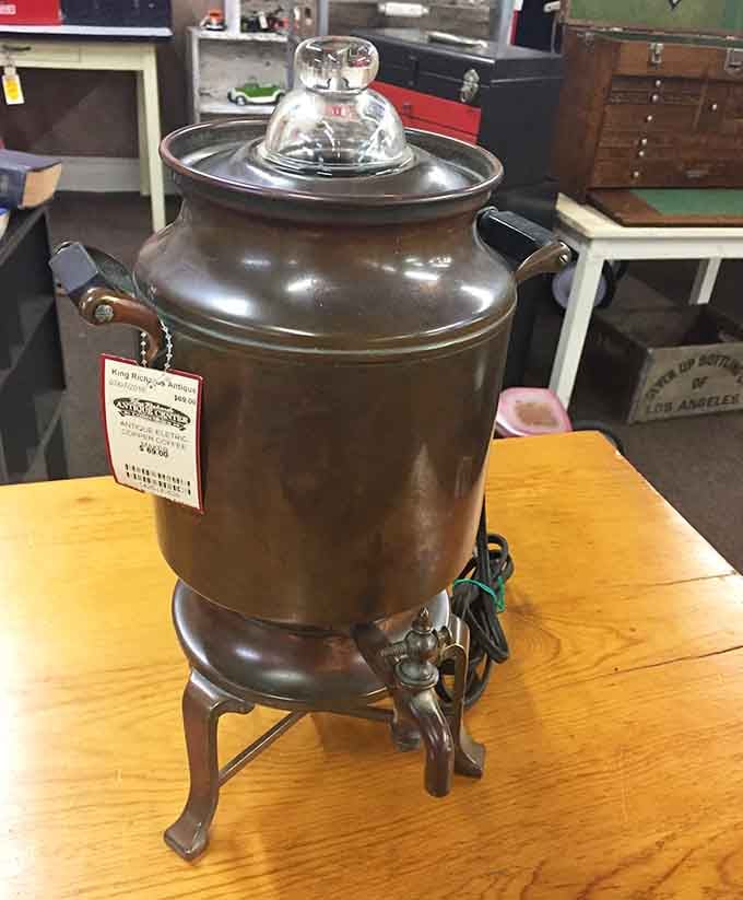 This vintage coffee percolator made morning brew an event, not just a caffeine delivery system on autopilot.