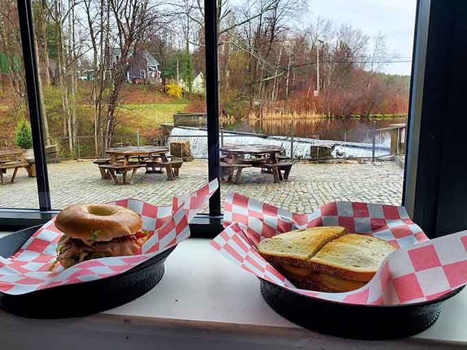 Window seats overlooking the water turn an ordinary breakfast into something worth canceling your other plans for.