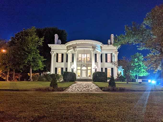 5. paducah whitehaven welcome center