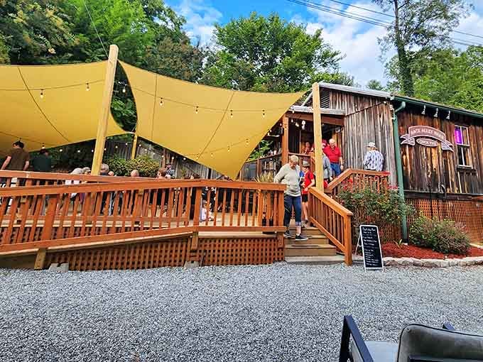 This rustic mountain eatery with its sunny canopy promises good times and even better food in the fresh air.