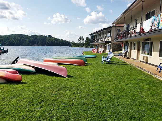 Lakeside accommodations where the kayaks outnumber the cars, and that's exactly how vacation should work in the mountains.