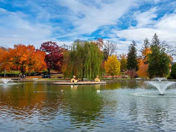 Gypsy Hill Park offers the perfect spot to walk off breakfast before diving headfirst into an epic lunch.