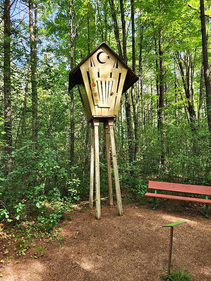 A whimsical birdhouse on stilts, because even woodland creatures deserve a room with a view these days.