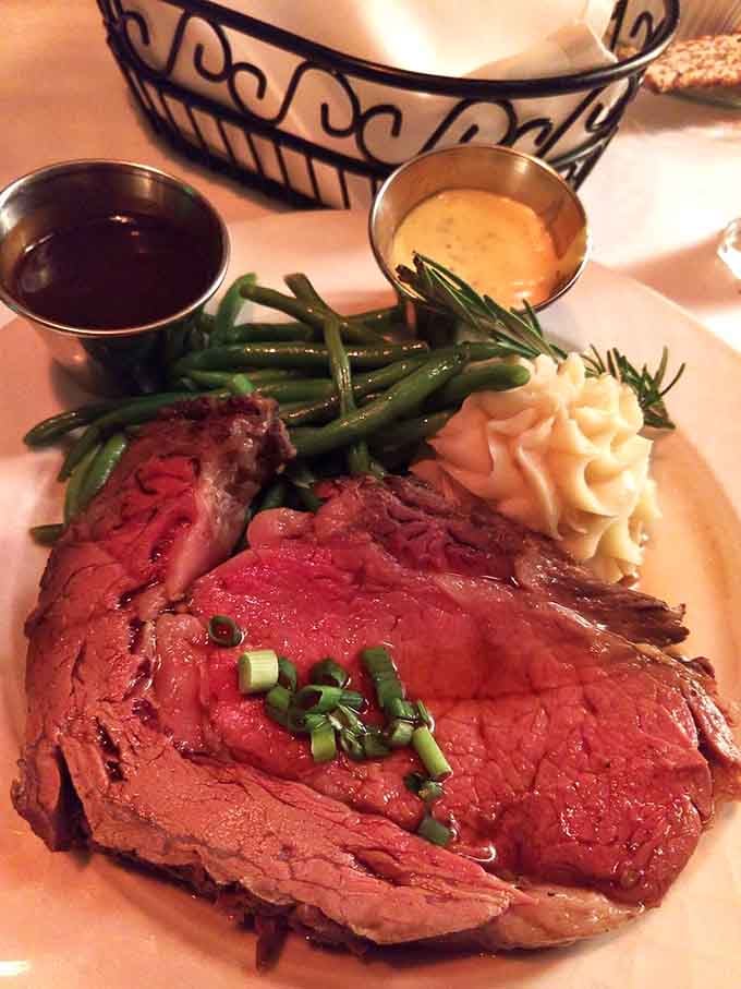 This eight-ounce beauty proves that good things come in perfectly portioned packages, complete with horseradish for the brave.