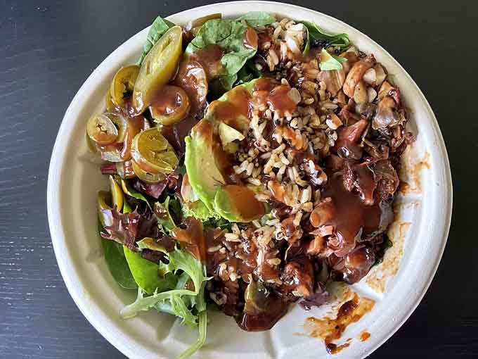 Jackfruit transforms into something magical in this bowl &ndash; your taste buds won't believe it's not meat.