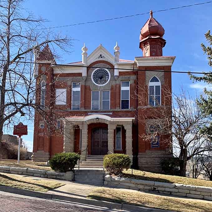 Temple Aaron's distinctive domes add unexpected architectural flair to this southern Colorado town's diverse heritage.
