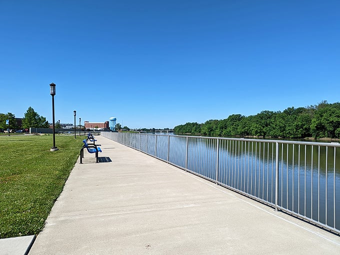 Even the benches along the Wabash have better views than most people's vacation photos from last summer.