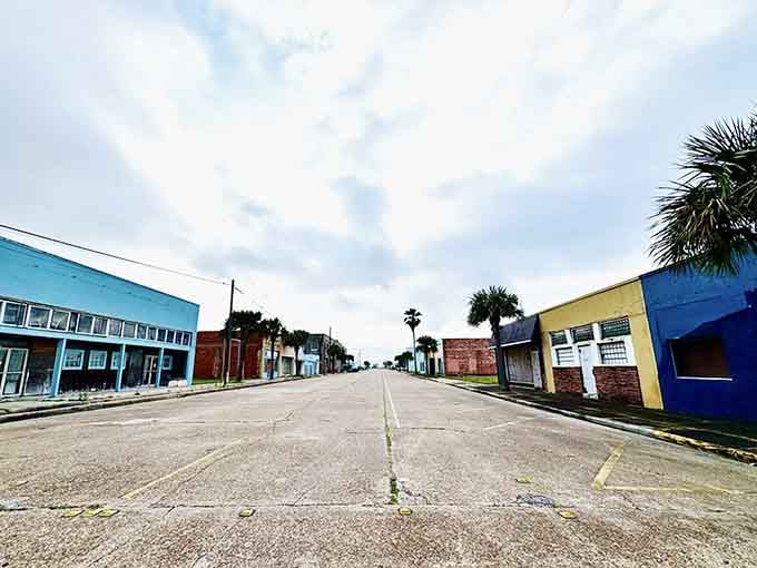 Palm trees and wide-open streets give this coastal town a laid-back vibe that matches the seafood.