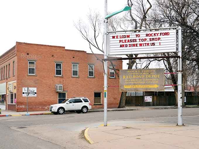Rocky Ford's welcoming sign promises good shopping and dining, the kind of friendly invitation that makes travelers feel right at home.