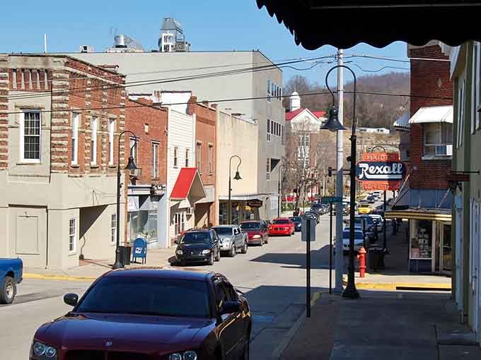 This downtown slope leads you through layers of history, each building adding its own architectural personality.