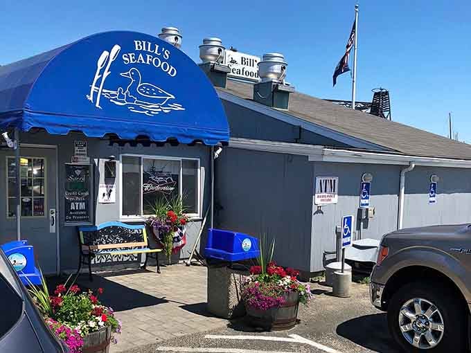 The vintage lobster logo and nautical details prove some traditions are too good to mess with or modernize.